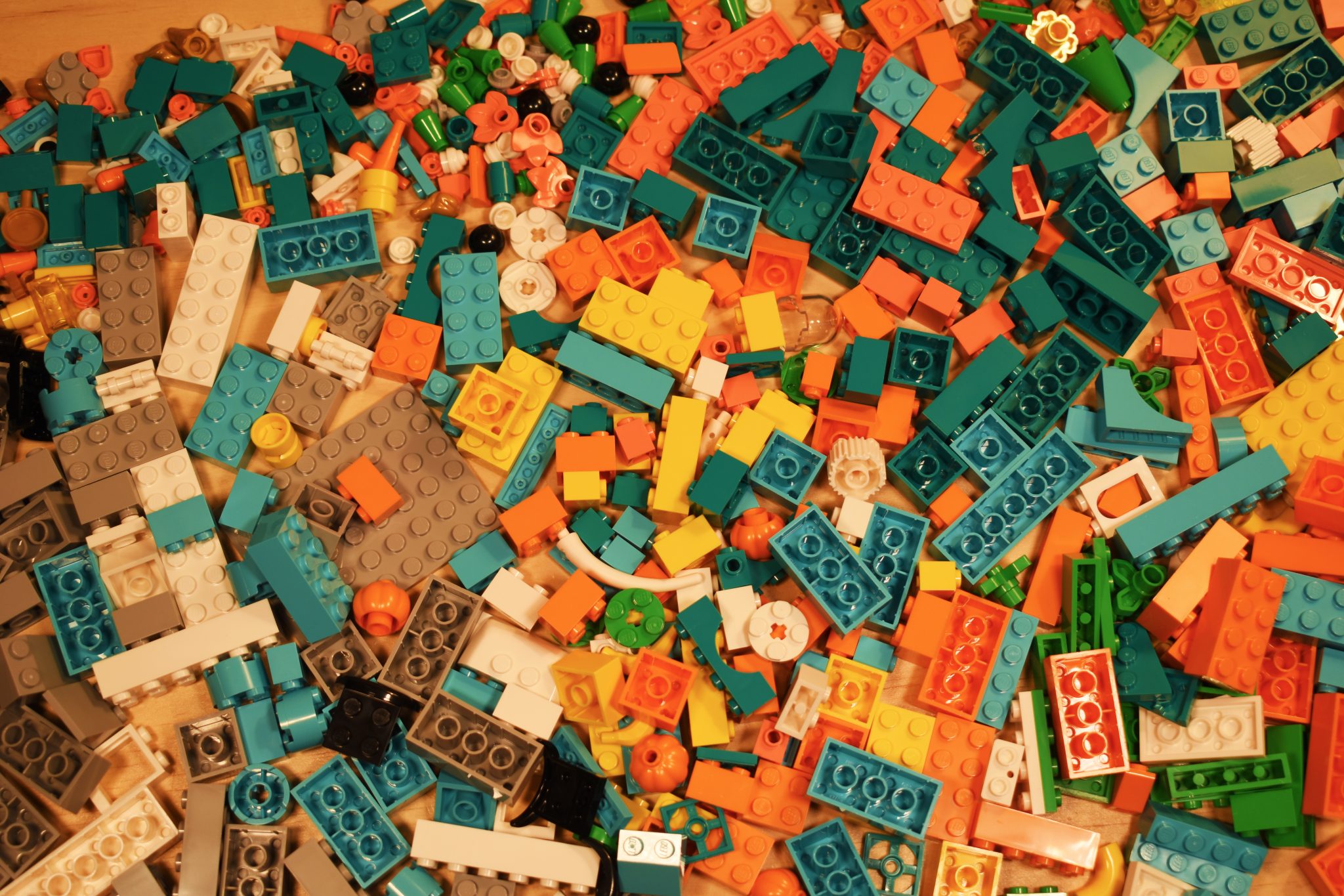 What is LEGO SNOT? – Cubes Customs Builds